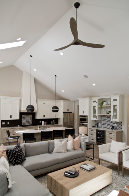 Benchmark Homes Custom Build in Town & Country - Clásico renovado ...