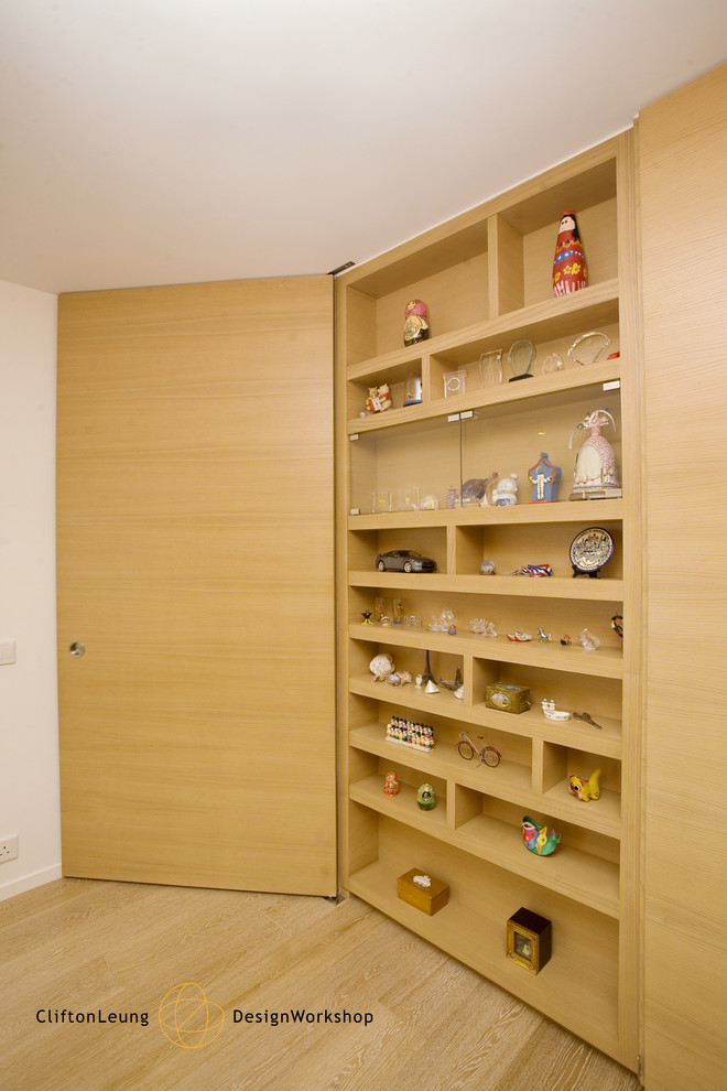 Beverly Villa - Modern Minimalist with a twist in trapezoid-shape ...