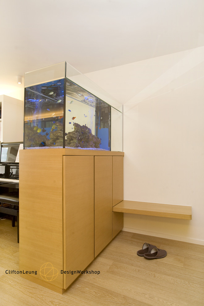 Beverly Villa - Modern Minimalist with a twist in trapezoid-shape ...