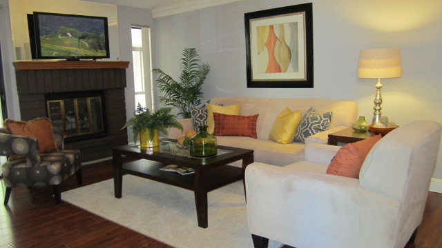 Brookdale Staging project - Traditional - Living Room - Los Angeles - by StageRight Home Staging ...