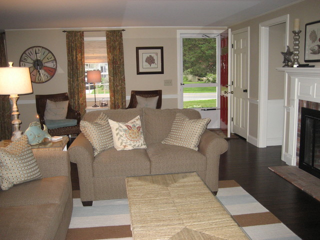 Decorating Small Cape Cod Living Room | Baci Living Room