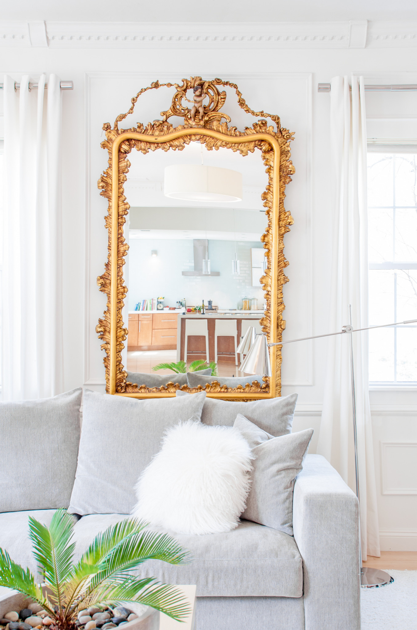 Houzz Tour: A Converted Victorian Carriage House With a New Extension ...