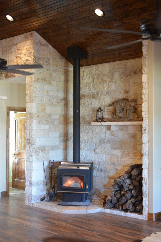 Cattle Ranch Home - Rustic - Living Room - Austin - by JC Builders LLC ...