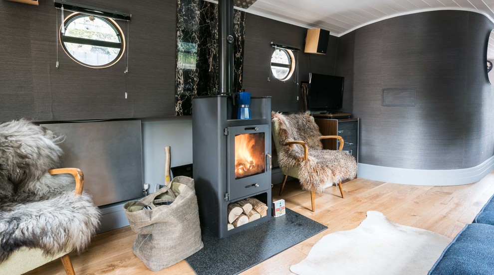 Characterful House Boat - Rustic - Living Room - London - by Veronica ...
