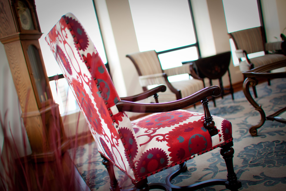 Chicago hi-rise - Eclectic - Living Room - Chicago - by Tina Dann ...