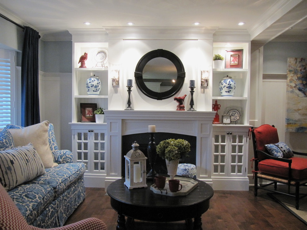 CLASSIC NEW ENGLAND - Traditional - Living Room - Toronto - by Bette ...