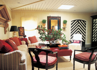 Coach House Living Room - Traditional - Living Room - Chicago - by ...