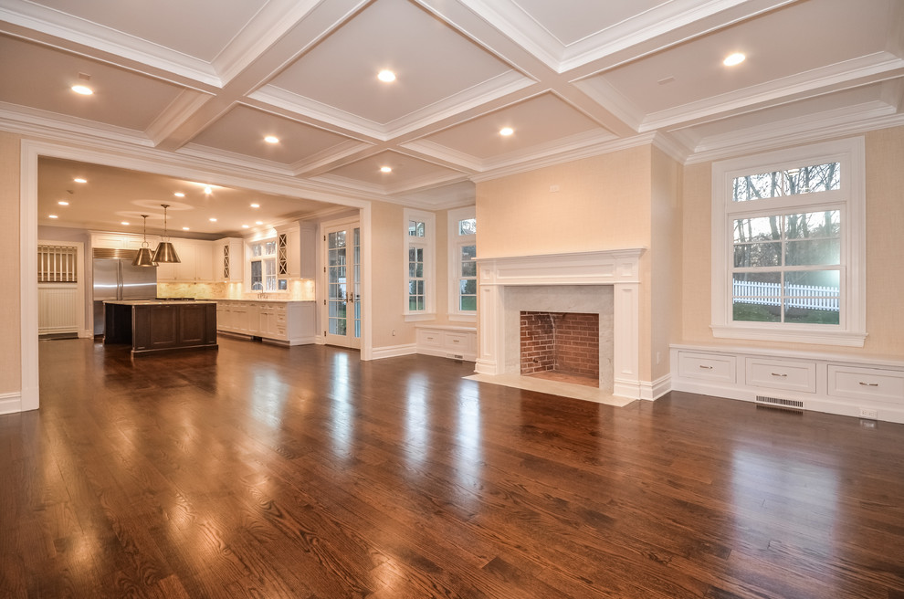 Custom Millwork and Moulding - Traditional - Living Room - New York ...