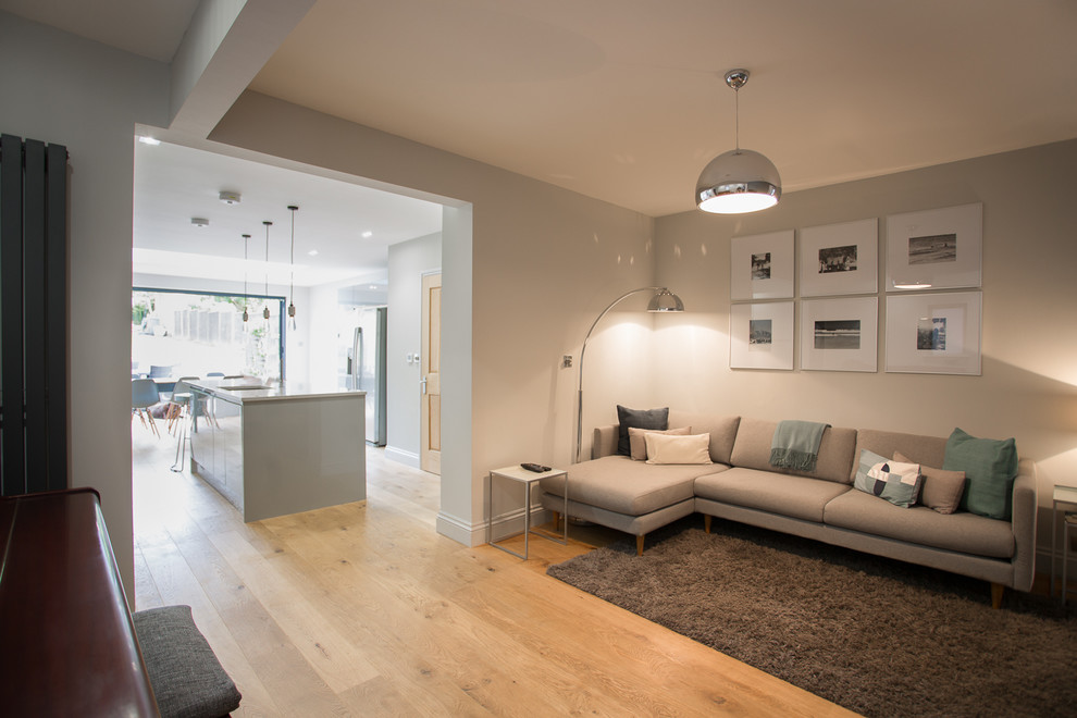 Double storey extension, loft conversion & home renovation - Reigate, Surrey - Contemporary ...