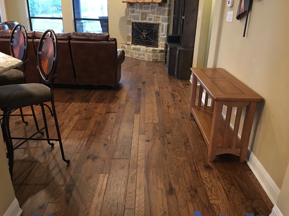 Earthwerks-Timberland - Rustic - Living Room - Austin - by Uptown ...