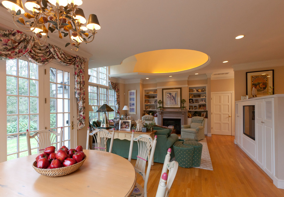 Edmunds - Traditional - Living Room - Boston - by Light House Design ...
