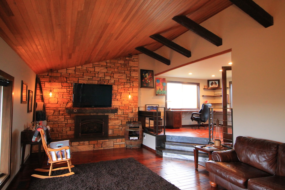 Farmhouse - Farmhouse - Living Room - Seattle - by Inland Bath ...