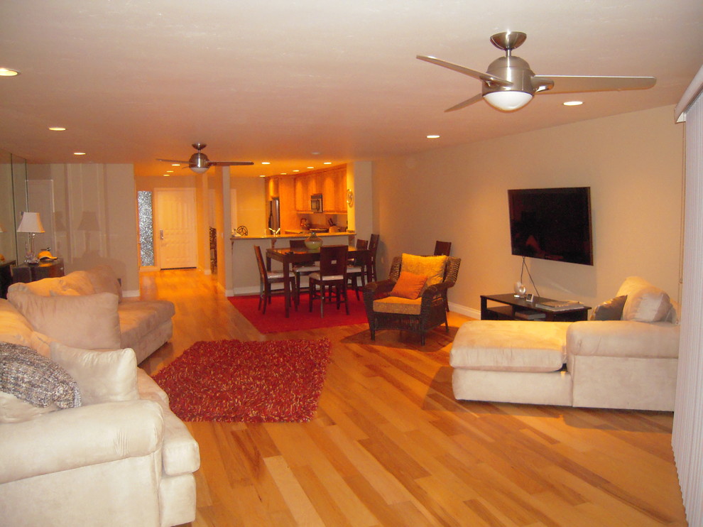 Ferguson Construction - Contemporary - Living Room - San Diego - by ...