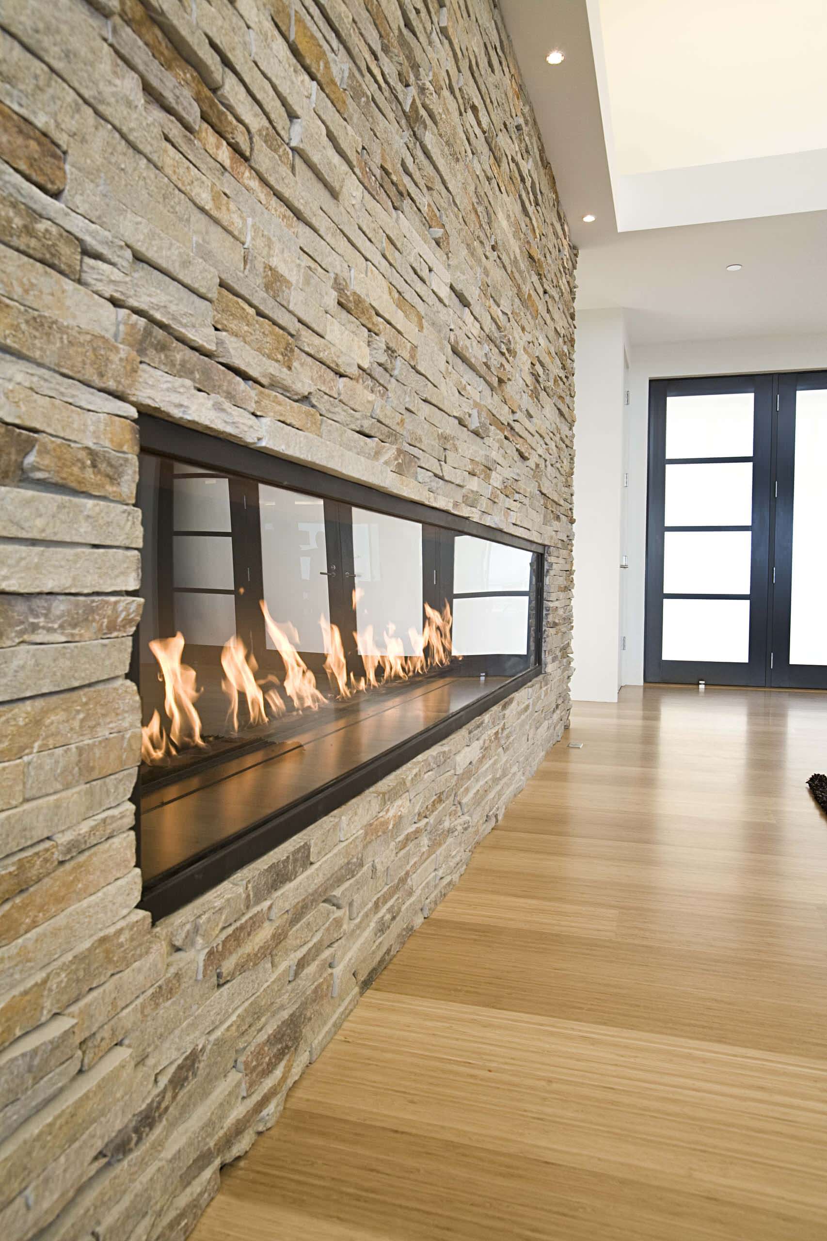 Ribbons of Fire: 10 Artfully Minimalist Fireplaces