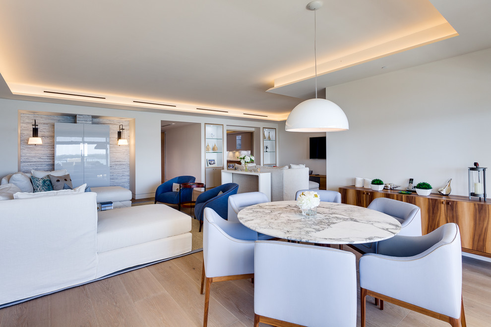 Fisher Island - Transitional - Living Room - Miami - by Intelligent ...