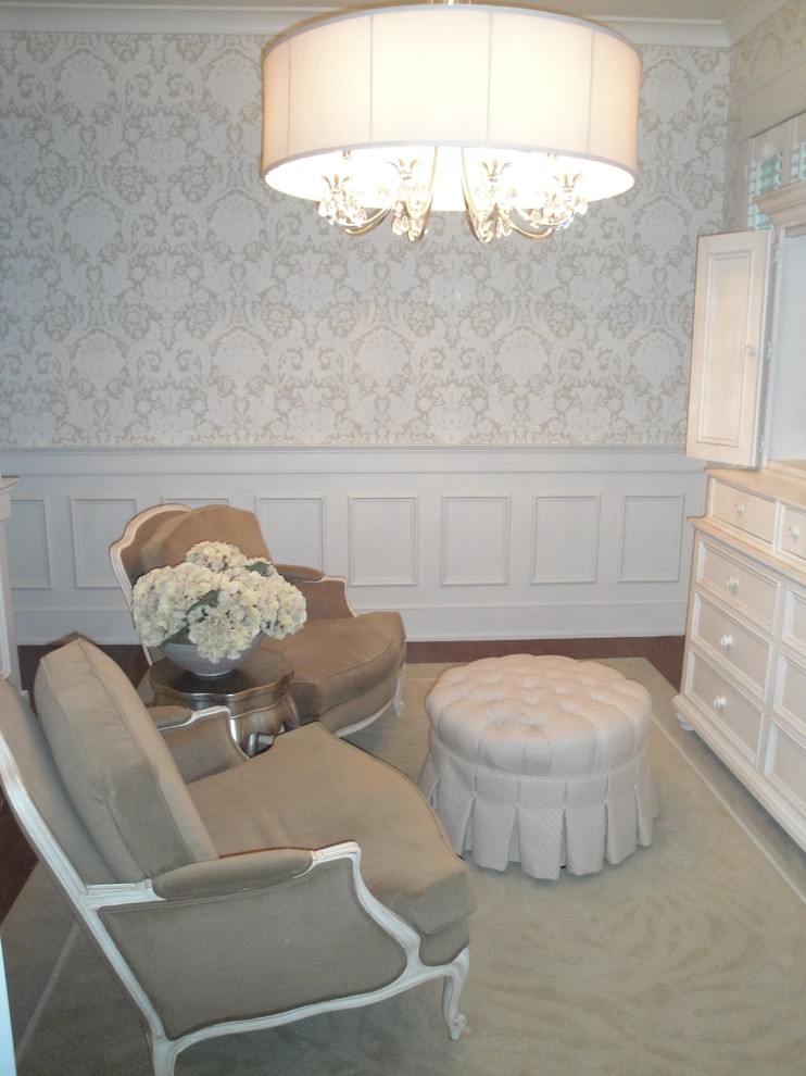 Formal Sitting Room - Traditional - Living Room - Louisville | Houzz