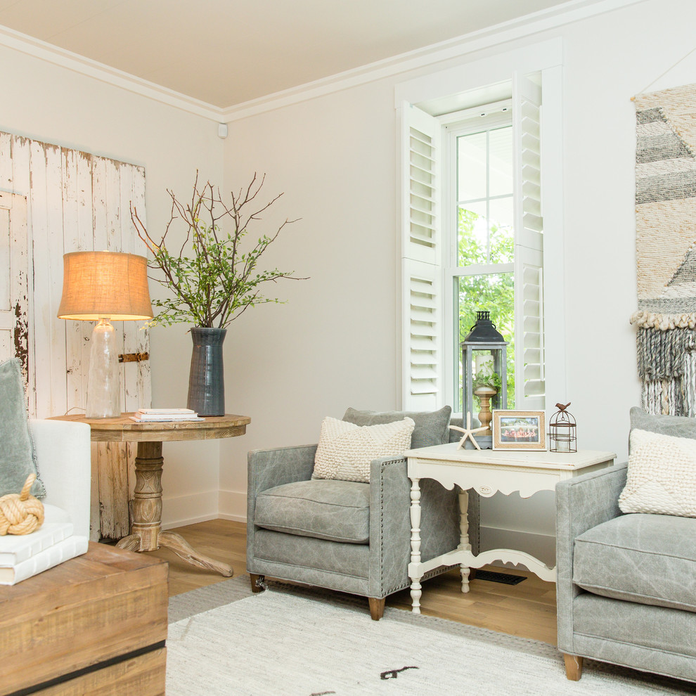 Fresh Vintage Farmhouse - Casa de campo - Salón - Columbus - de Trove ...