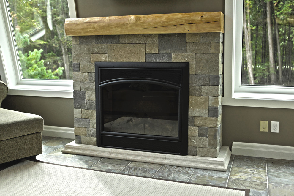 Fusion Dry-Stack Stone - Traditional - Living Room - Toronto - by ...