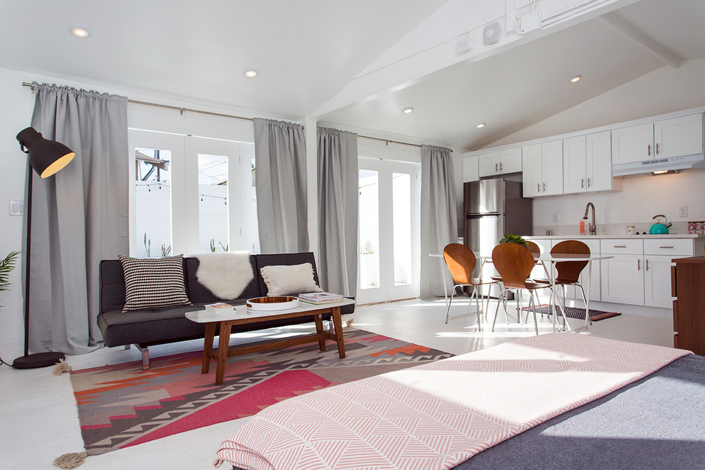 Garage converted into a studio in Los Angeles - Soggiorno - Bilbao - di ...