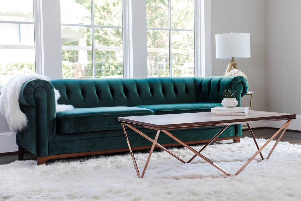 Glam Chic Living Room with Velvet Chesterfield - Moderne - Salon ...