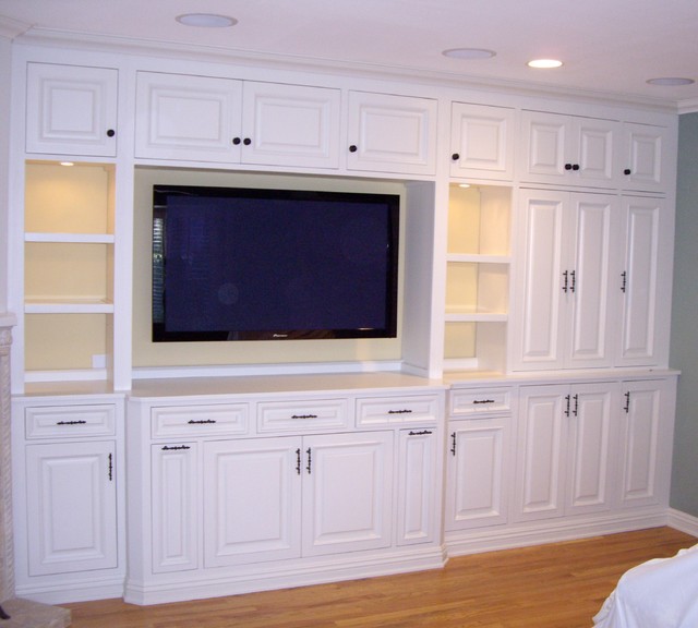Hancock Park Built-in TV Cabinet - Traditional - Living Room - Los ...