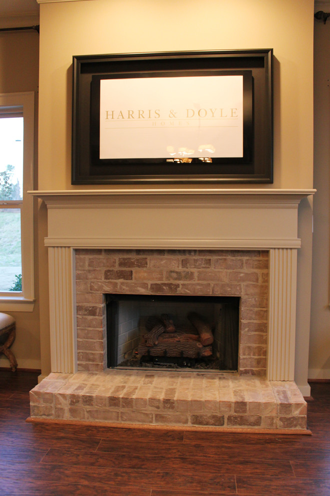 Harris Doyle Homes - Traditional - Living Room - Birmingham - by Harris ...
