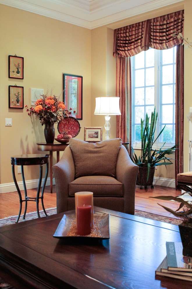 Hillsborough Elegant Redesign - Traditional - Living Room - San ...