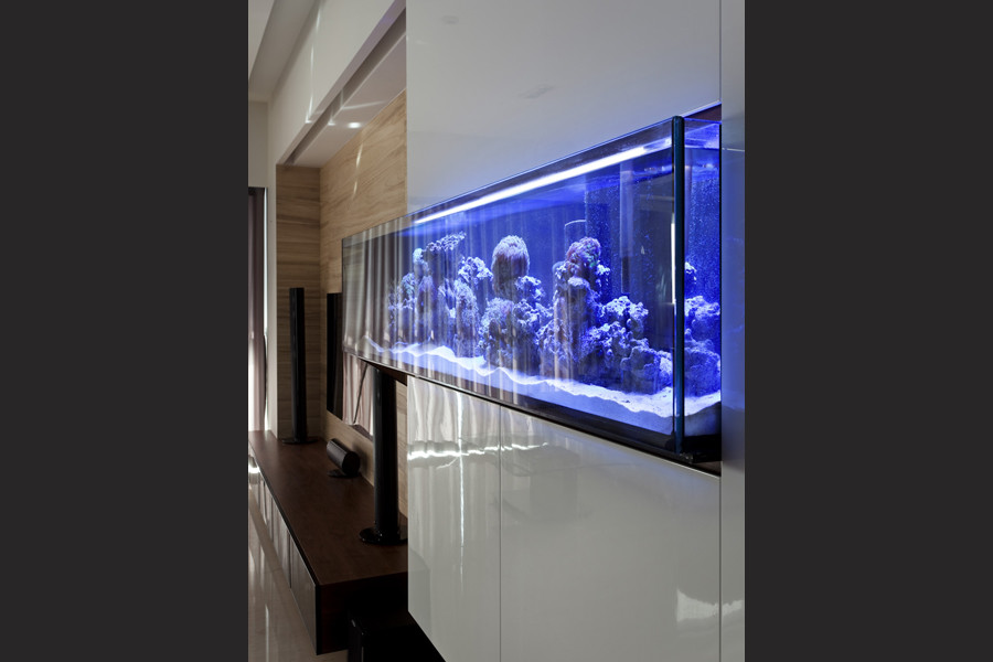 Hillview 128 Condo Design by SpaceArt - Modern Living Room Design ...