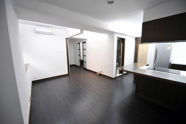 KIU FAT MANSION - Modern - Living Room - Hong Kong - by POCA DESIGN ...