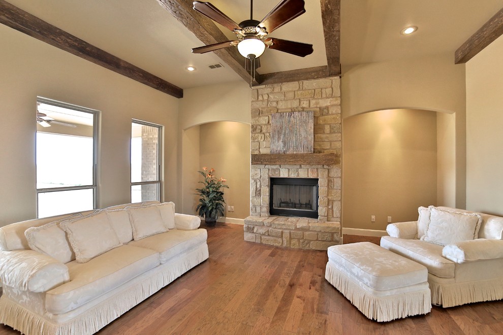 La Hacienda Ranch in Potosi, Texas - Classique Chic - Salon - Austin ...