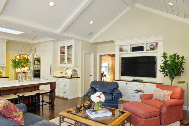 Lafayette Traditional Ranch House - Traditional - Living Room - San ...