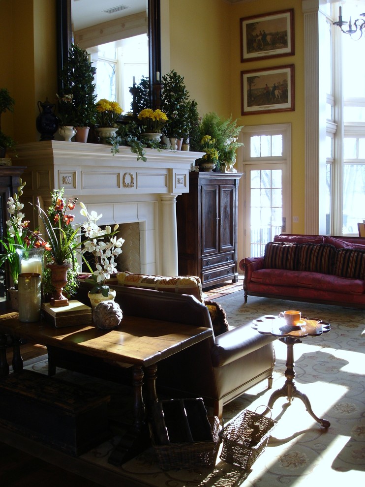 Lakeside Estate - Living Room - Grand Rapids - by JEFFERY ROBERTS DESIGN | Houzz