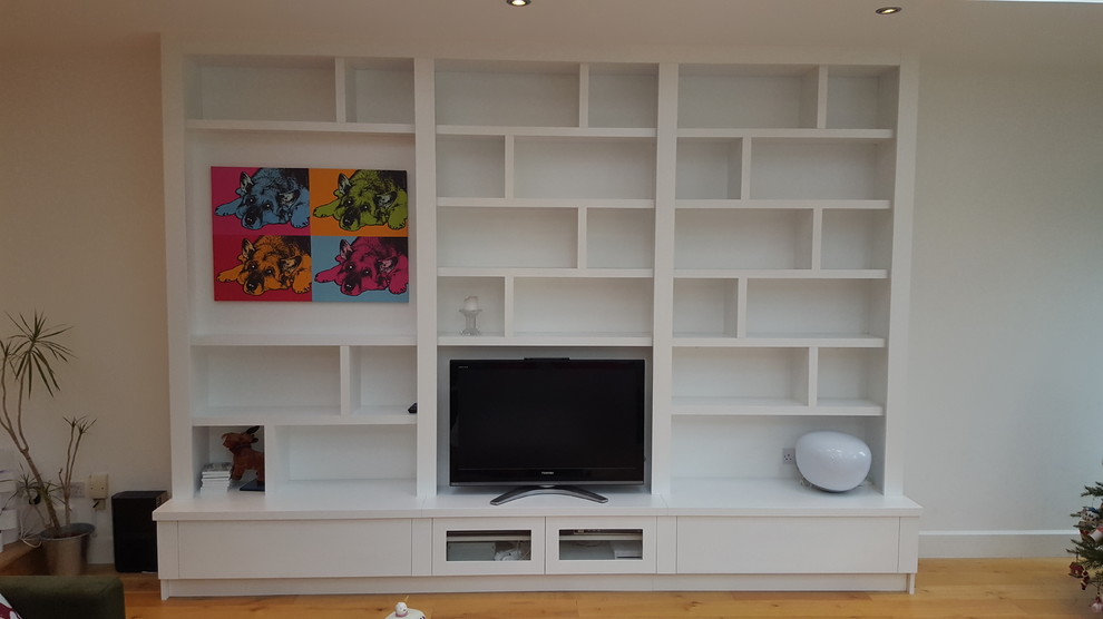 Large display unit with L.E.D lighting - Contemporary - Living Room ...