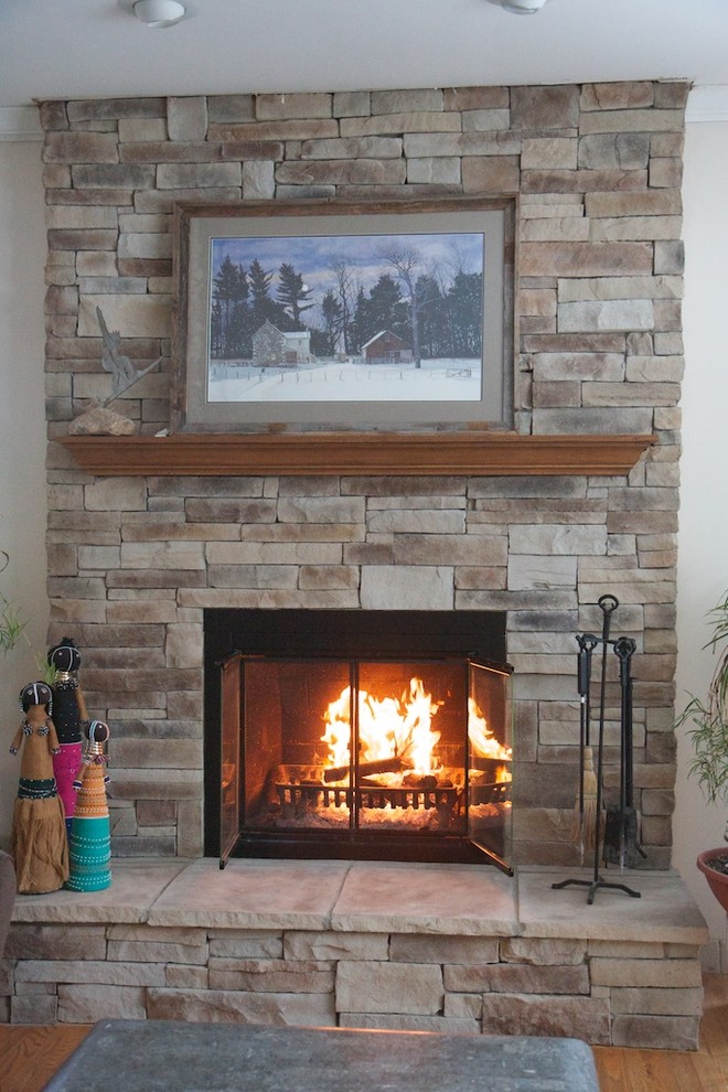 Ledge Stone Fireplaces Album 1 - Traditional - Living Room - Chicago ...