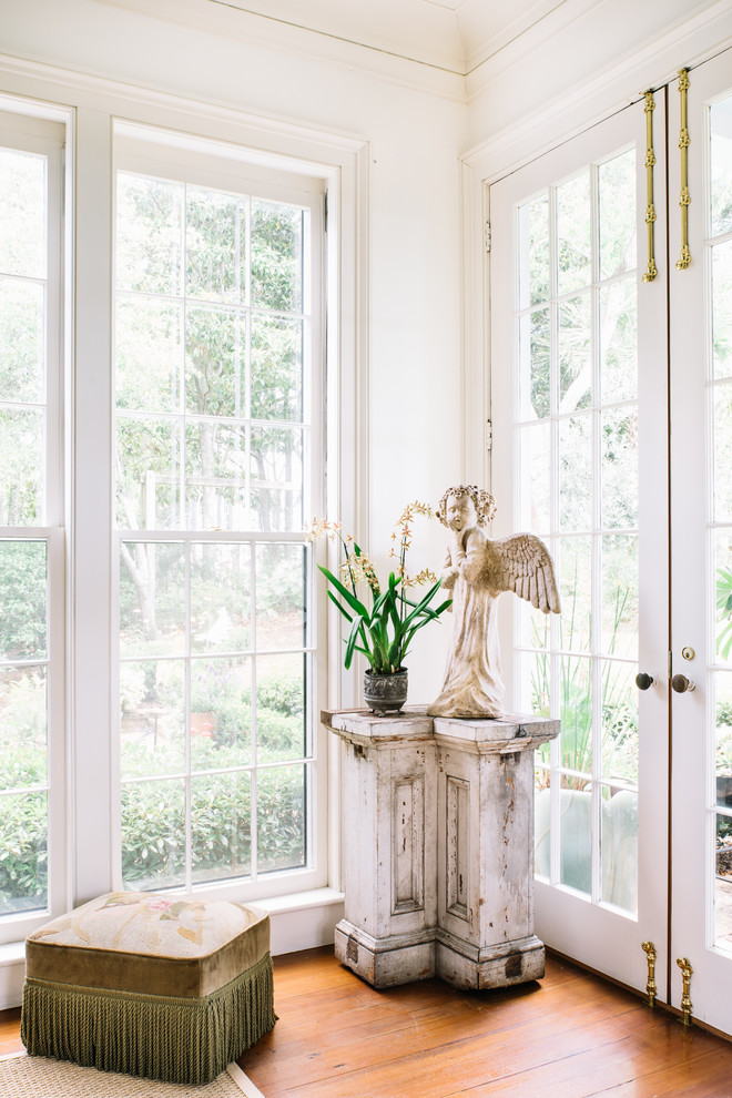 Live Oak - Eclectic - Living Room - Charleston - by Elizabeth Stuart ...