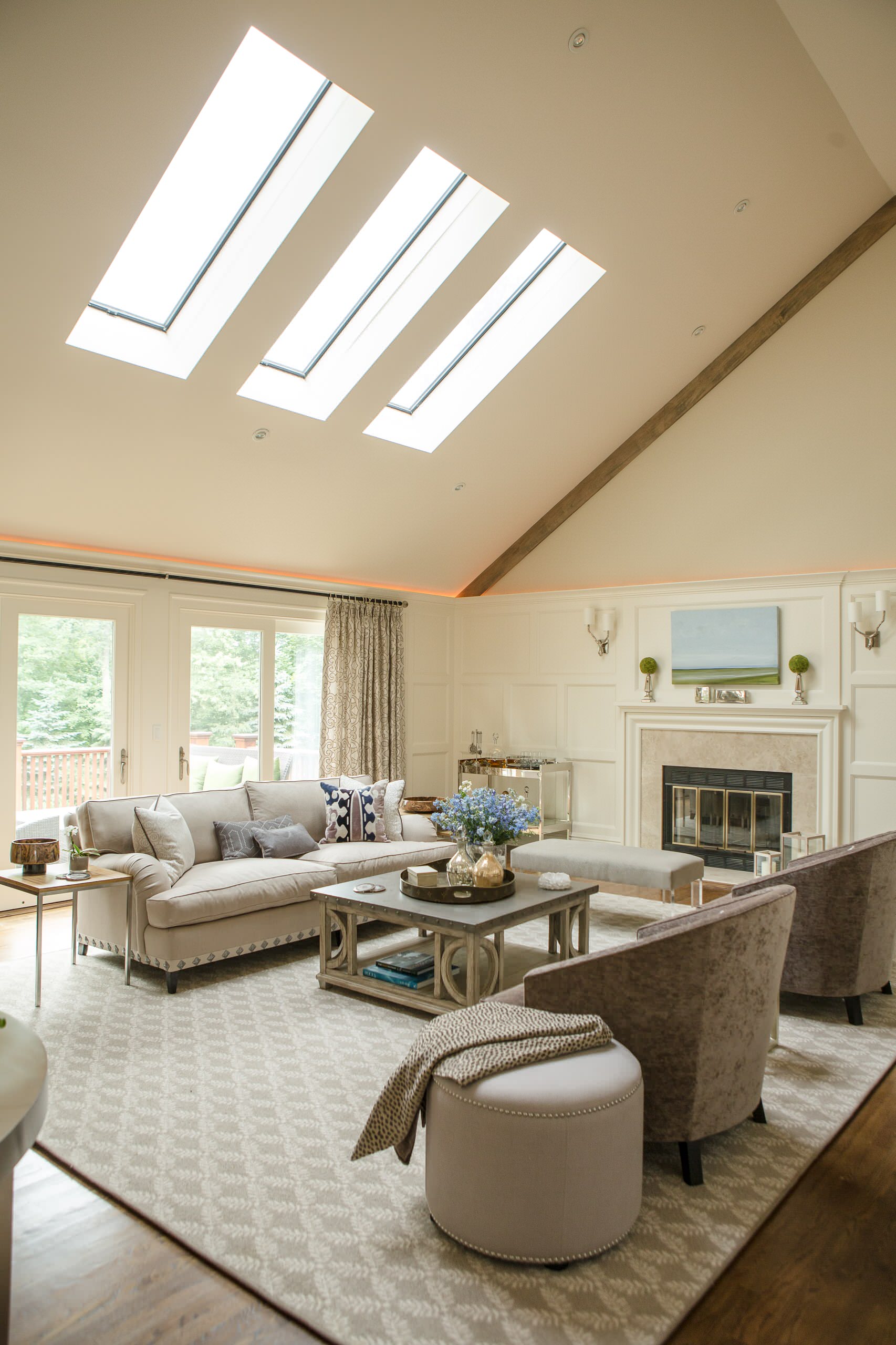 Vaulted Ceiling Skylights | Shelly Lighting