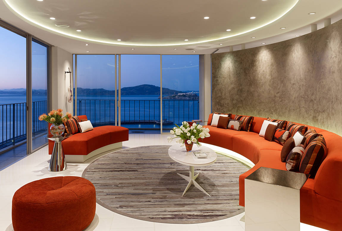 Circular Room