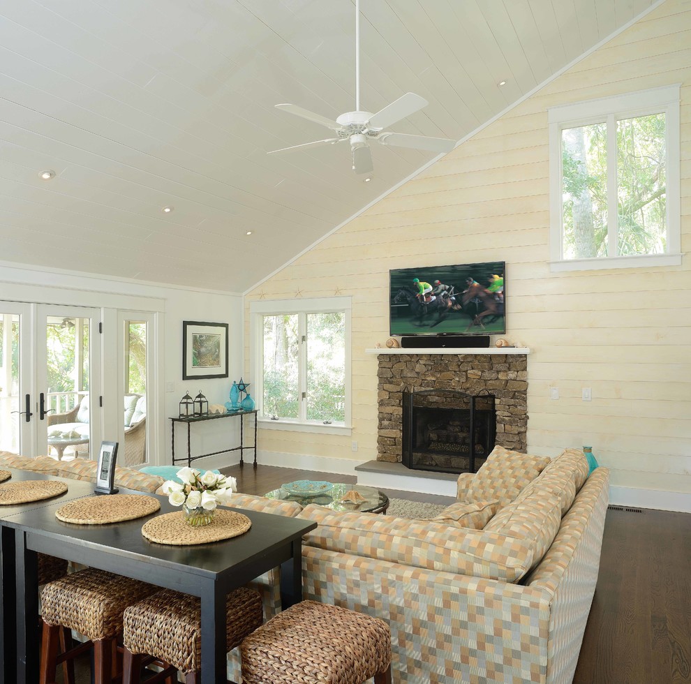 Living room with wood slants to the slanted ceiling - Beach Style ...