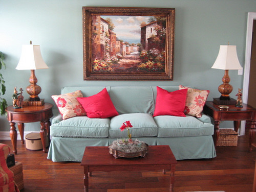 Get Comfortable: An Ode to the Sofa