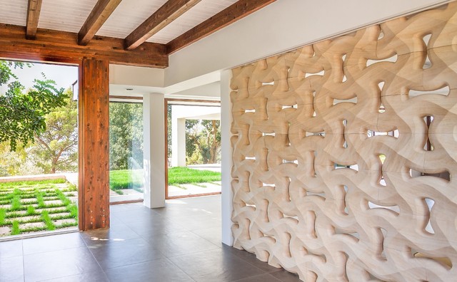 Luxury marble dividers for Courtyard House of Stone - Trapani by Studio ...