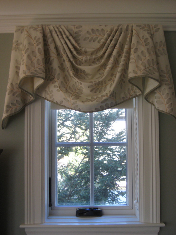 Master Bedroom Window Seat & Empire Valances - Traditional - Living ...