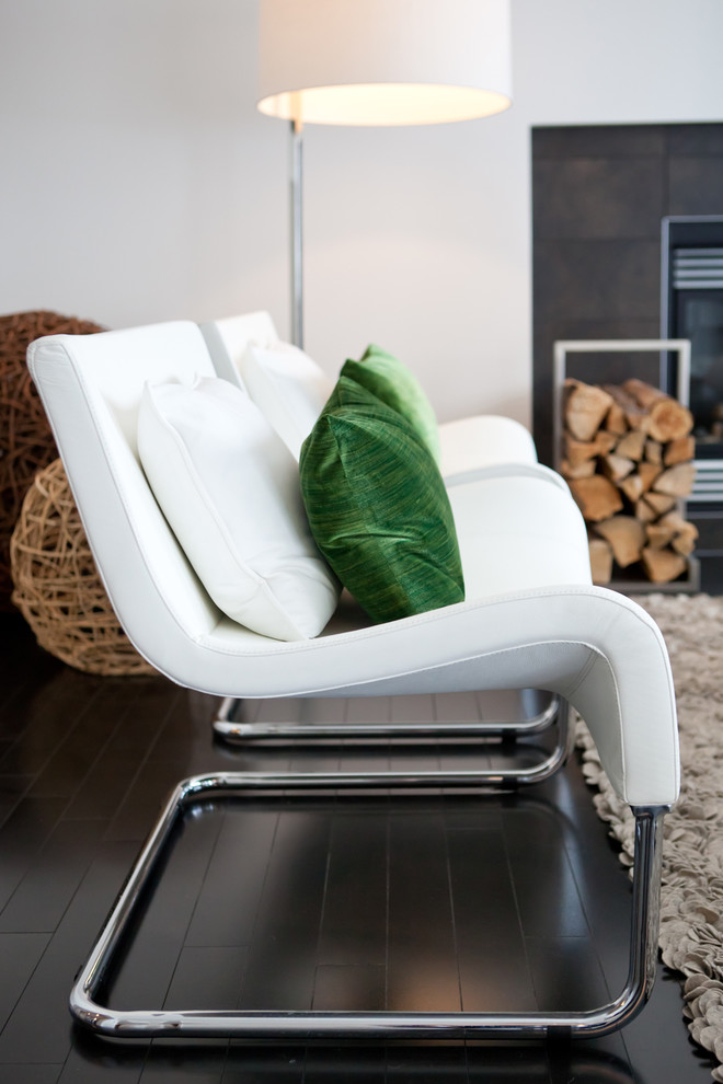 MHM Living RM - Modern - Living Room - Calgary - by Natalie Fuglestveit ...