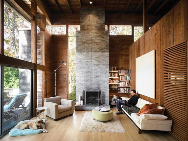Midcentury Cabin in Amagansett Remodelista - Modern - Living Room - New ...