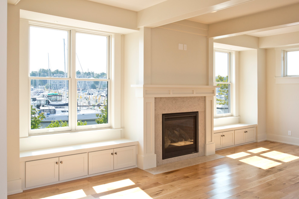 Miramar - Peninsula Lot - Transitional - Living Room - Grand Rapids - by Visbeen Architects | Houzz