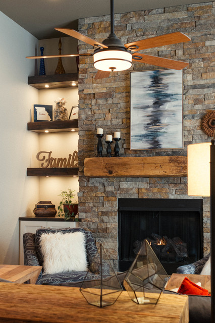 Modern Farmhouse Hearth Room - Classique Chic - Salon - Autres ...