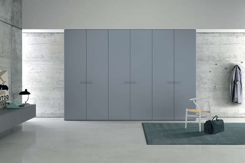 Modern Italian wardrobs, walk-in closets, libraries & wall units ...