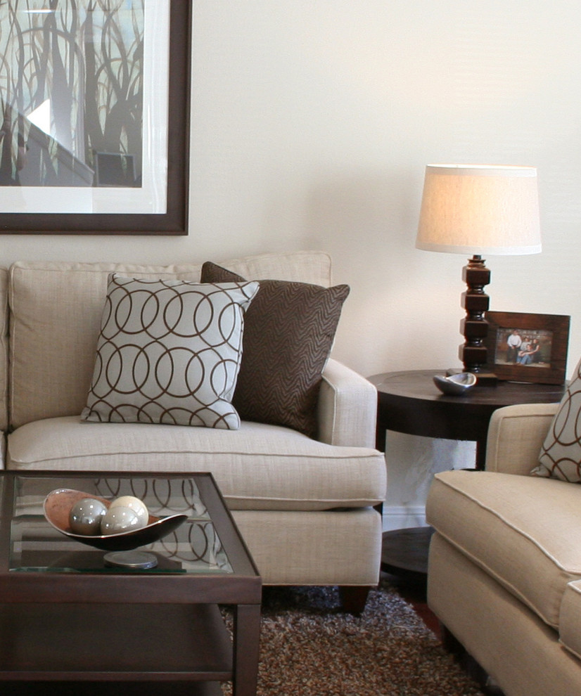 Modern Living Room - Modern - Living Room - Houston | Houzz