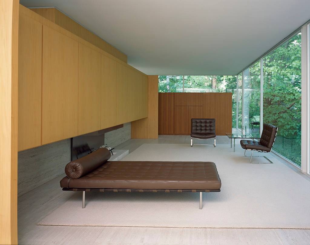 Mies Van Der Rohe Farnsworth House