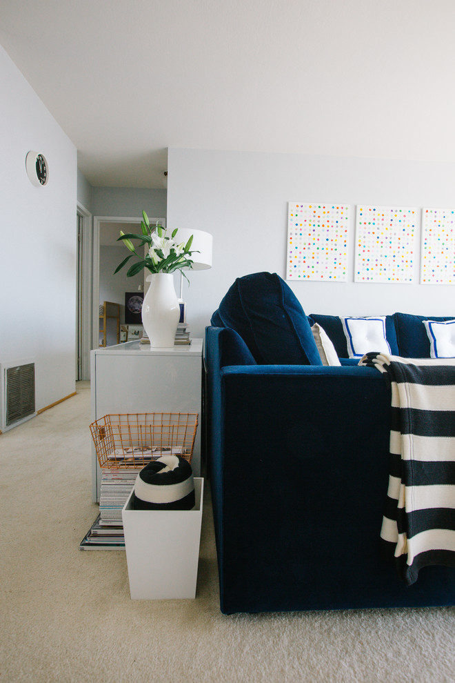My Houzz: Breezy Beauty in 750 Square Feet - Transitional - Living Room ...