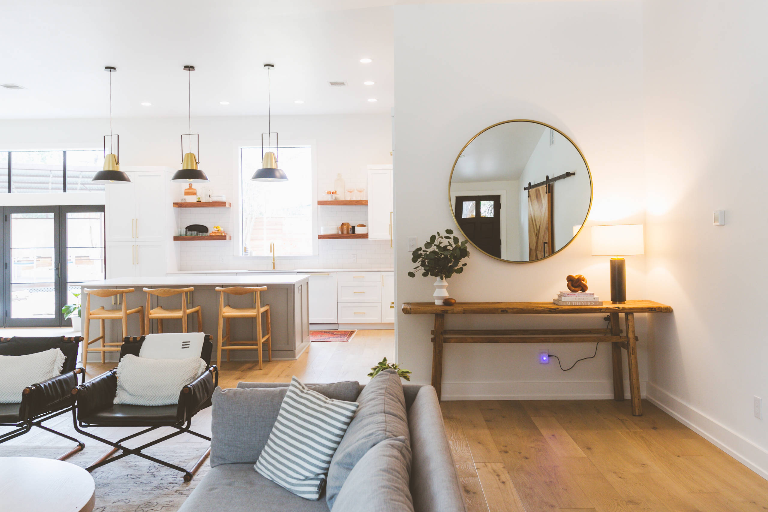 My Houzz: Classic Update for a 1957 Austin Ranch House